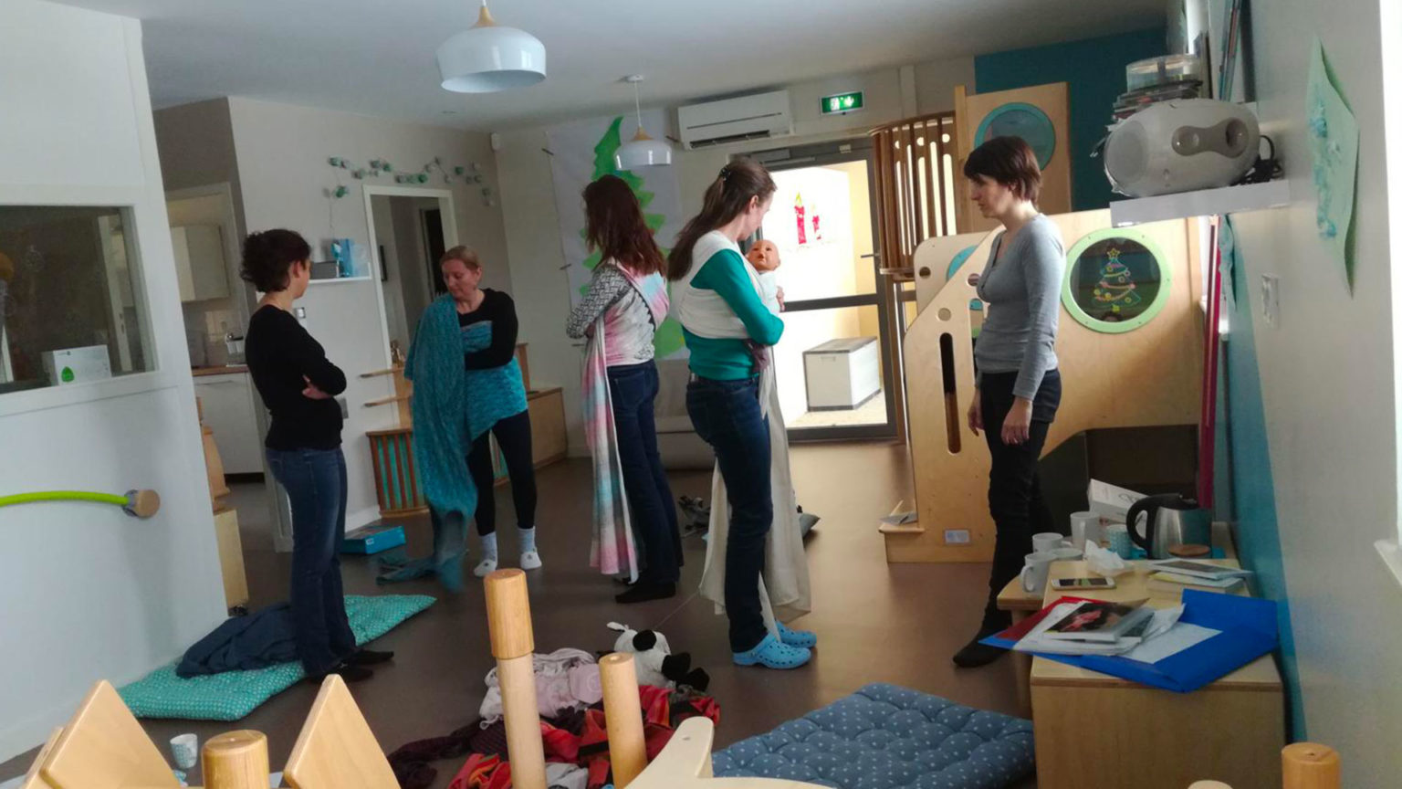Formation au portage physiologique - Micro-crèche Cocon d'enfance Formation au portage physiologique - Micro-crèche Cocon d'enfance